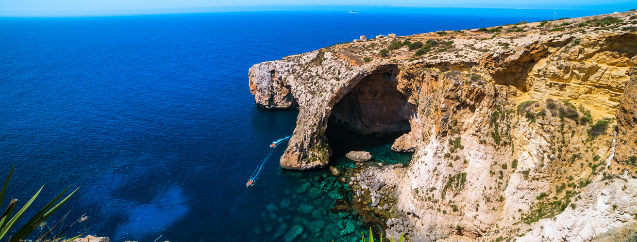 Flights from Bristol Airport to Luqa, Malta